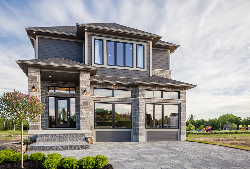 10 belles maisons grises pour inspirer votre rénovation | LiveAbode™