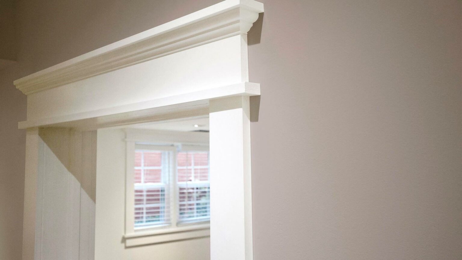 Upgrade Your Interior of Contemporary Craftsman Trim | LiveAbode ...