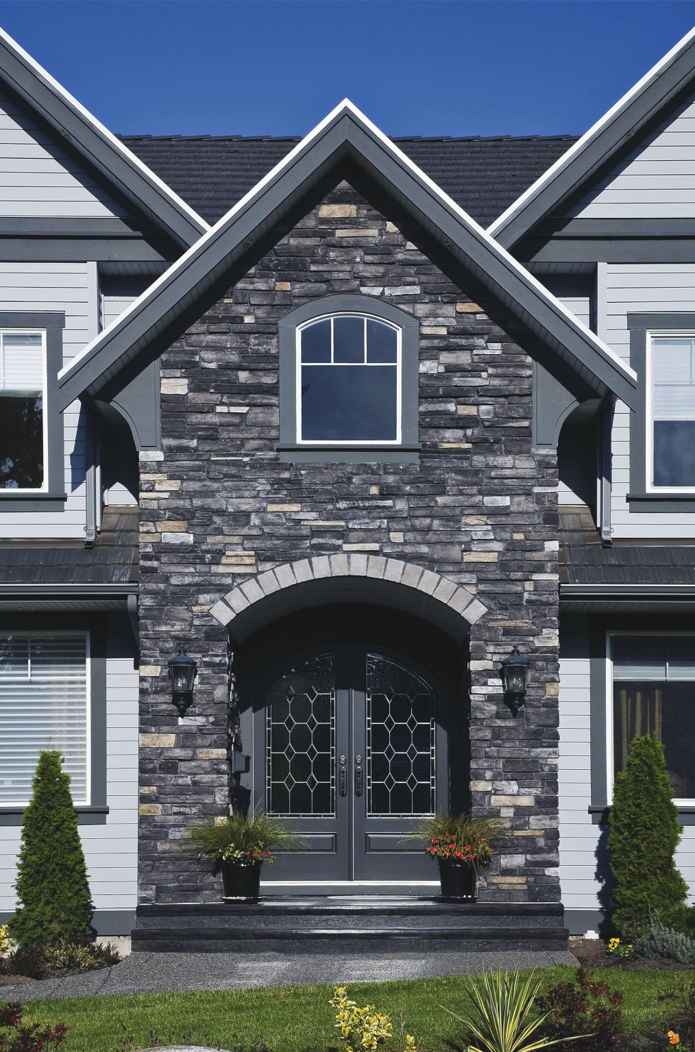 8 Bold Ways to Add Black to Your Home Exterior | LiveAbode™ - LiveAbode